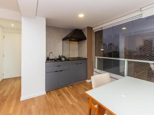 Deslumbrante apartamento para venda em Vila Gumercindo com 4 quartos, sendo 3 suítes, 124m² katian