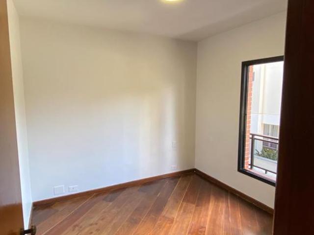 Confortável apartamento para venda em Vila Monumento com 3 quartos, sendo 1 suíte, 110m² maiaragar