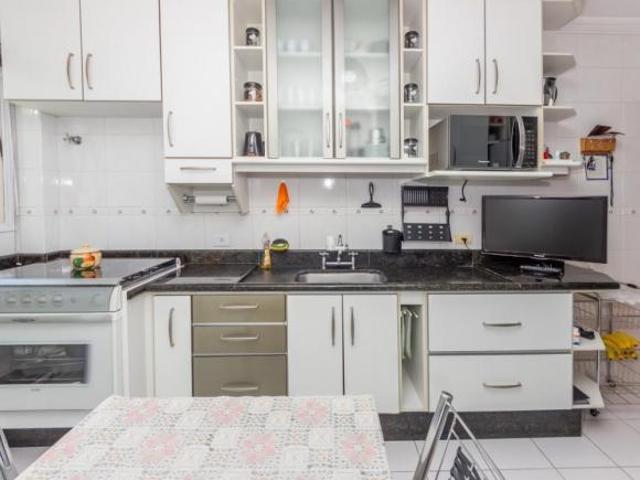 Confortável apartamento para venda em Vila Milton com 3 quartos, sendo 1 suíte, 92m²