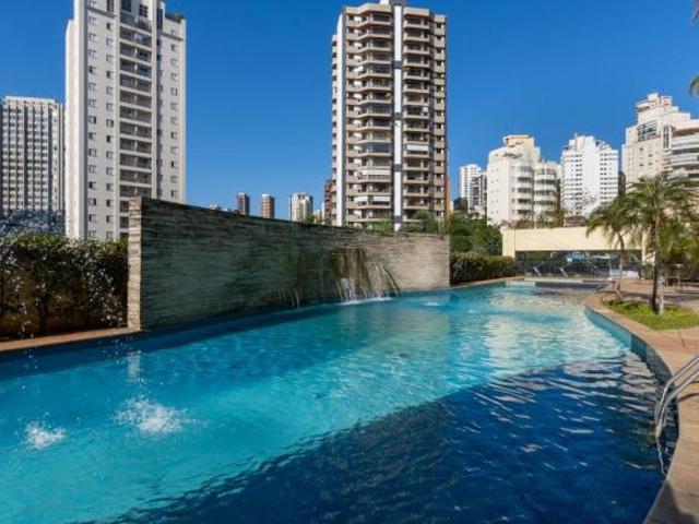 Agradável apartamento para venda em Vila Suzana com 3 quartos, sendo 3 suítes, 220m² alessandramat