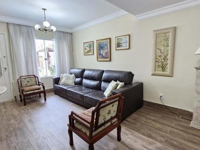 Funcional casa de vila para venda em Santana com 2 quartos, 140m²