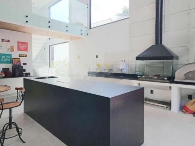 Deslumbrante casa em condomínio para venda com 4 quartos, sendo 4 suítes, 511m² urban#X8RZS