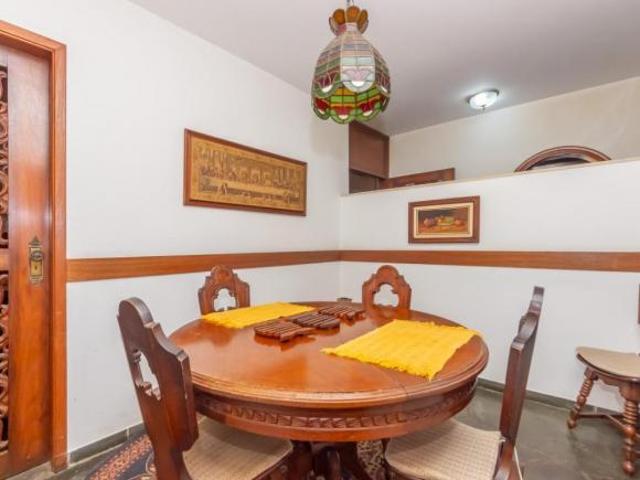 Elegante casa para venda em Campo Belo com 5 quartos, sendo 4 suítes, 369m² remaxfront#3TJ73
