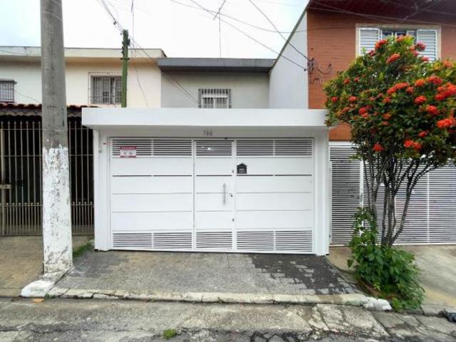Espetacular casa para venda em Jardim Aeroporto com 2 quartos, 112m²