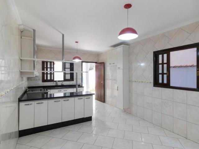 Elegante casa para venda em Jardim Cidade Pirituba com 3 quartos, sendo 1 suíte, 208m² camilapadul