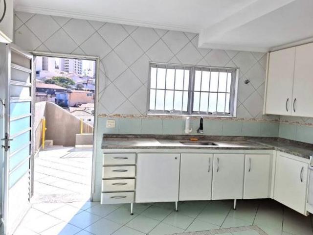 Funcional casa para venda em Jardim São Paulo Zona Norte com 2 quartos, sendo 1 suíte, 122m² fran