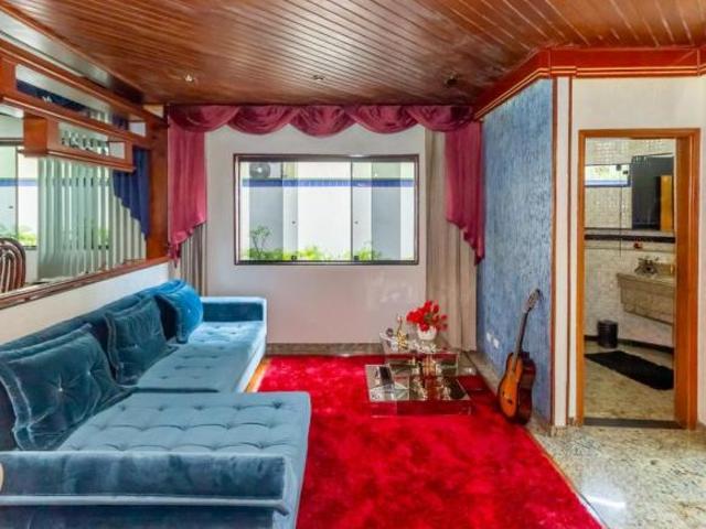 Versátil casa para venda em Lauzane Paulista com 5 quartos, sendo 5 suítes, 358m²