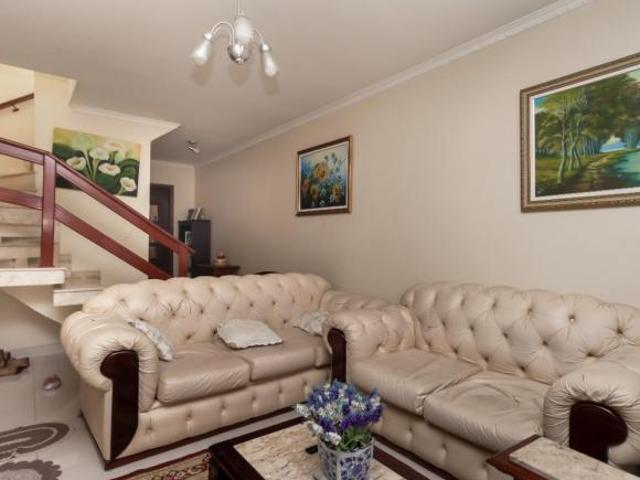 Elegante casa para venda em Vila Marari com 3 quartos, sendo 1 suíte, 190m²