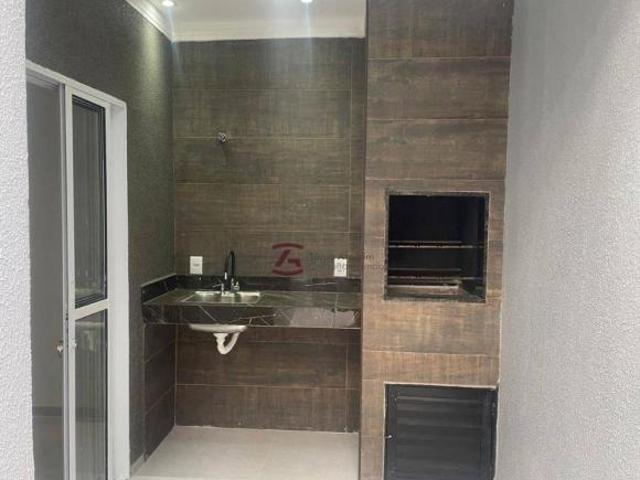 Elegante Casa Térrea com 2 dormitórios