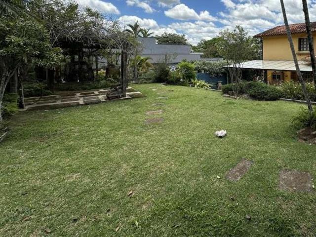 Deslumbrante lote em condomínio para venda em Nova Higienópolis, 600m²