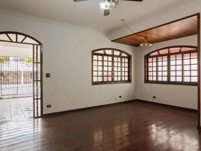 Sensacional sobrado para venda em Conjunto Residencial Butantã com 5 quartos, sendo 2 suítes, 187m²