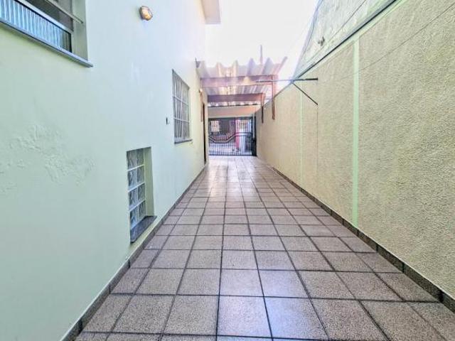 Versátil sobrado para venda em Chora Menino com 3 quartos, sendo 1 suíte, 187m² ivailz#0XAU1