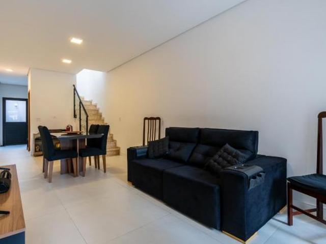 Confortável sobrado para venda em Granja Julieta com 3 quartos, sendo 1 suíte, 86m² remaxares#TBZL