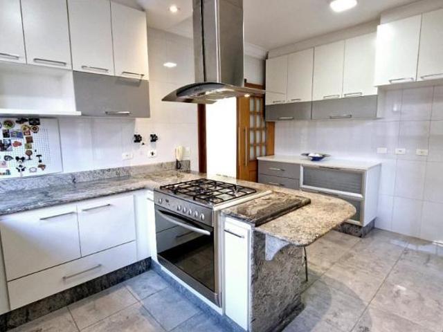 Confortável sobrado para venda em Vila Maria com 3 quartos, sendo 1 suíte, 223m² lucianarocha#1HLY
