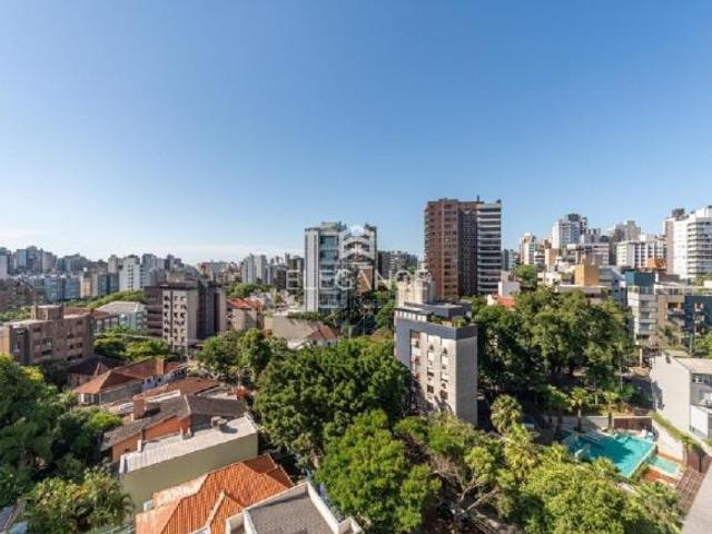Elegance Imóveis vende apartamento diferenciado com 3 dormitórios, 3 suítes, 2 vagas de garagem em P