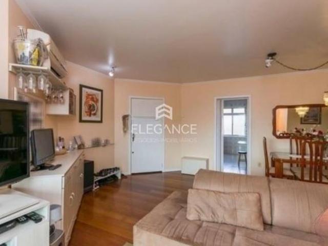 Elegance imóveis vende lindo apartamento de 3 dormitórios com churrasqueira, sacada e 2 vagas de gar