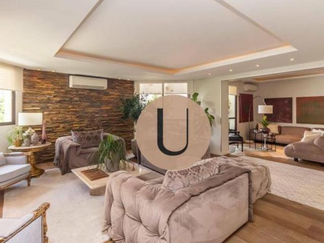 Elegância e Conforto no Coração do Paraíso! Apartamento de 200m² com 3 Dormitórios, 3 vagas