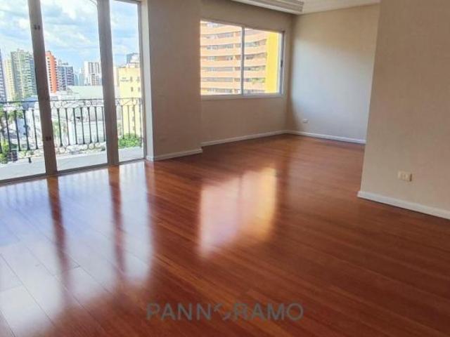 Elegância e espaço no Batel – um apartamento de alto padrão para viver com confo
