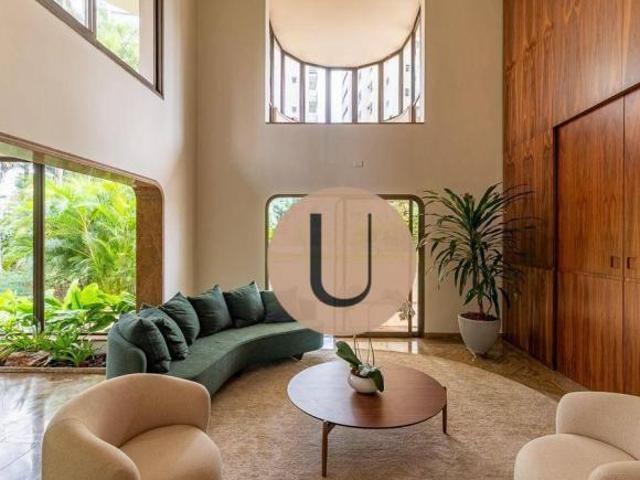 Elegância e Sofisticação em Cada Detalhe