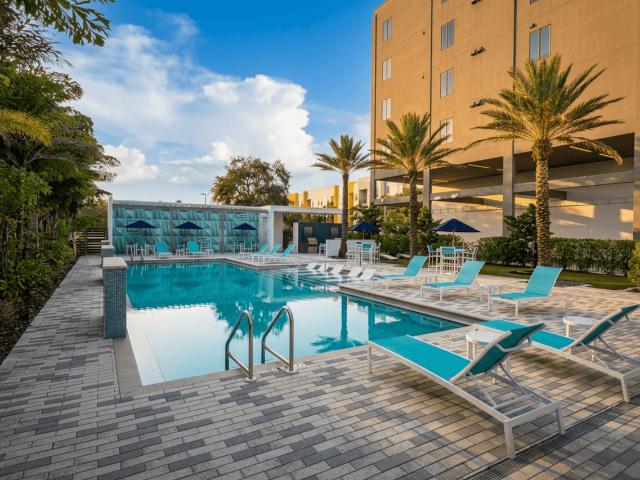 Elements on Third 1 Bedroom Apartment for Rent at 3201 3rd Ave N, St. Petersburg, FL 33713 Central Plaza