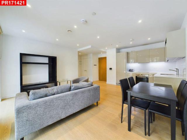 Elephant and Castle – 1 Bedroom Flat 1 bed flat to rent £2,730 pcm £630 pw
