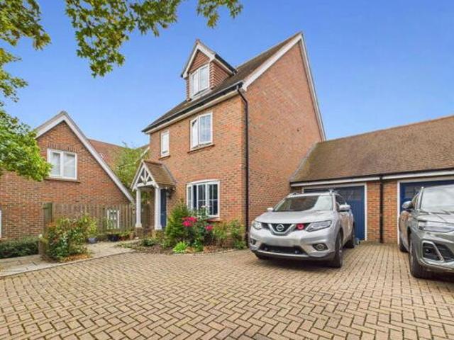 Elers Way, Thaxted, 4 Bedroom Detached