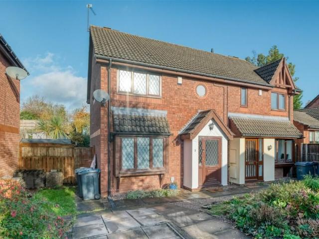 Elford Close, Birmingham B14, 3 bed property to rent, £1,295 pcm | PrimeLocation