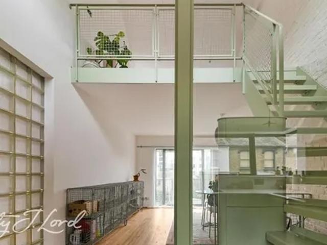 Elfort Road, London, N5 1AZ, United Kingdom | 2 bed apartment for rent #89805178 | Rentberry