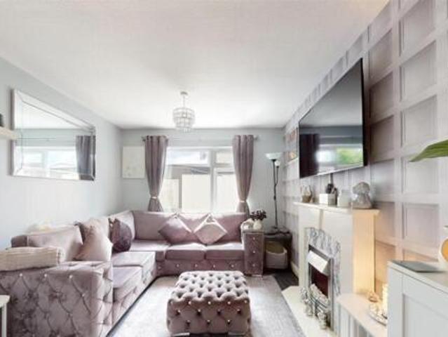 Elgar Close, Knowle, 2 Bedroom Semi detached