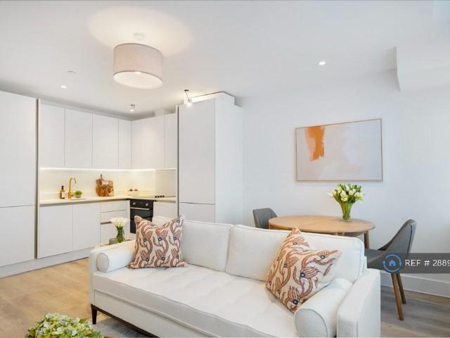 Elgar House, Streatham, SW16 1 bed flat to rent £1,600 pcm £369 pw