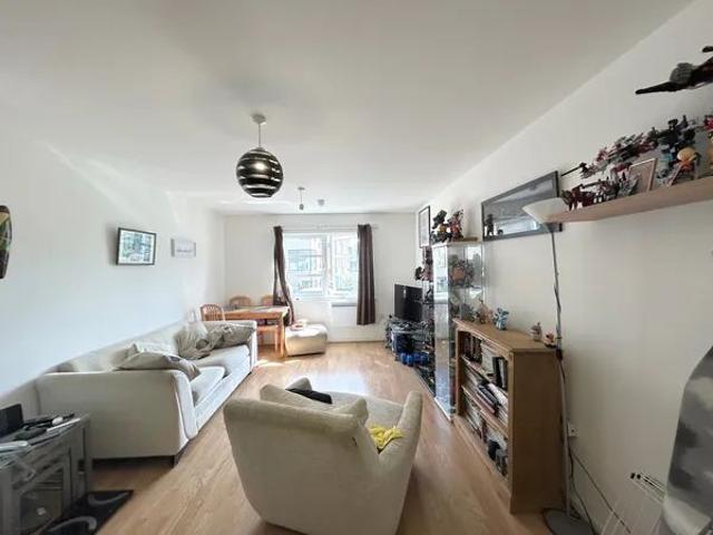 Elgin House, Chadwell Heath, RM6 6GE, Property for rent