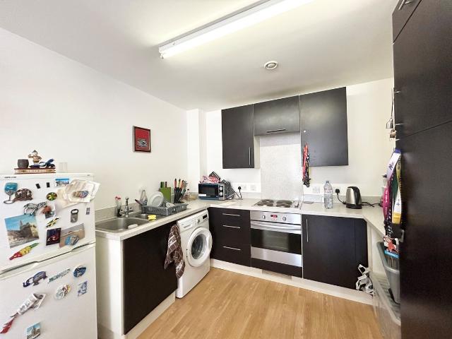 Elgin House, Romford RM6, 1 bed flat to rent, £1,500 pcm | PrimeLocation