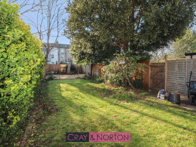 Elgin Road, East Croydon CR0, 1 bed flat to rent, £1,300 pcm | PrimeLocation