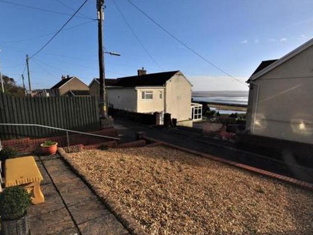 Elgin Road, Pwll, 3 Bedroom Semi detached