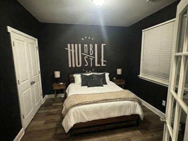 Elite 30122 PadSplit • Updated Home, High Speed WiFi, All Bills Included