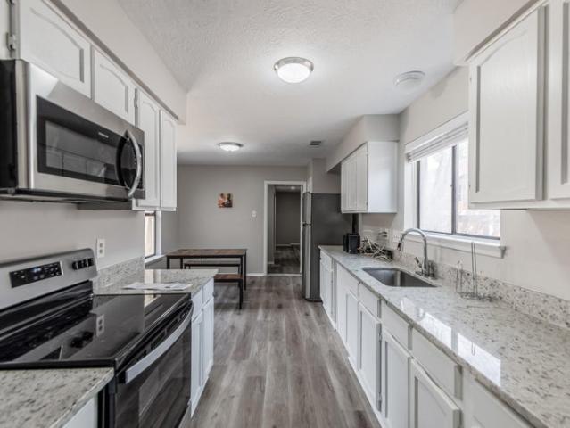 Elite Host Spacious Arlington Home Close to Parks