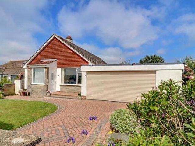 Elizabeth Close, Barnstaple, 3 Bedroom Bungalow
