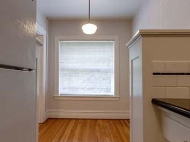 ELIZABETH APARTMENTS ELIZ01 Studio Apartment for Rent at 228 Nw 22nd Ave, Portland, OR 97210 Northwest District