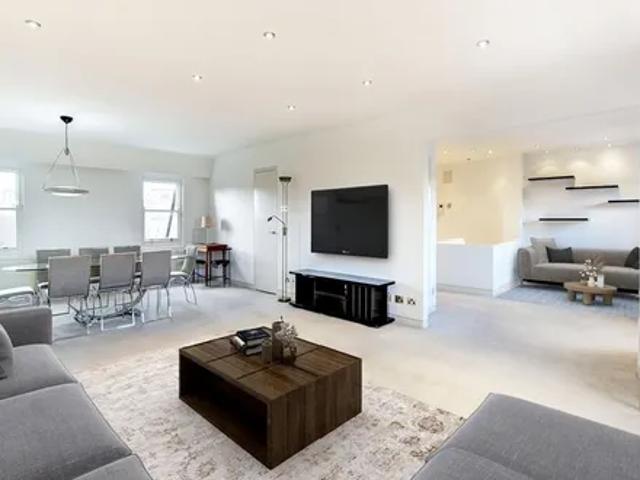 Elizabeth Bowen, Clarence Terrace, London, NW1 4RD, United Kingdom | 3 bed apartment for rent #133222056 | Rentberry