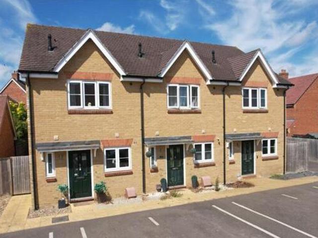 Elizabeth Bree Close, 2 Bedroom Terraced