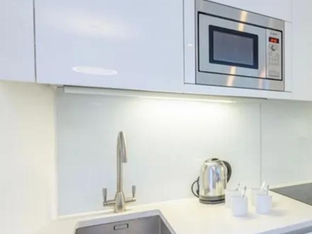 Elizabeth House, 23 Devonshire Street, London, W1G 6PG, United Kingdom | 3 bed apartment for rent #165747638 | Rentberry