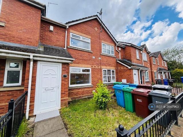 Elizabeth St, Manchester, M8 2 bed terraced house to rent £1,295 pcm £299 pw