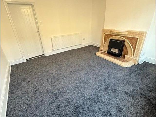 Elizabeth St, Nelson BB9, 2 bed terraced house to rent, £560 pcm | PrimeLocation