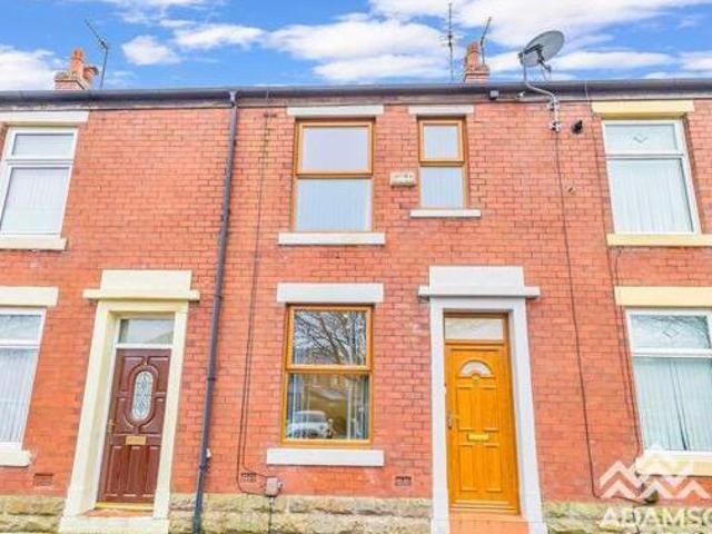Elizabeth Street, Castleton, 3 Bedroom Terraced