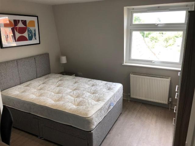 Elizabeth Way, Cambridge CB4, Room to rent, £975 pcm | PrimeLocation