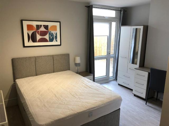 Elizabeth Way, Cambridge CB4, Room to rent, £1,050 pcm | PrimeLocation