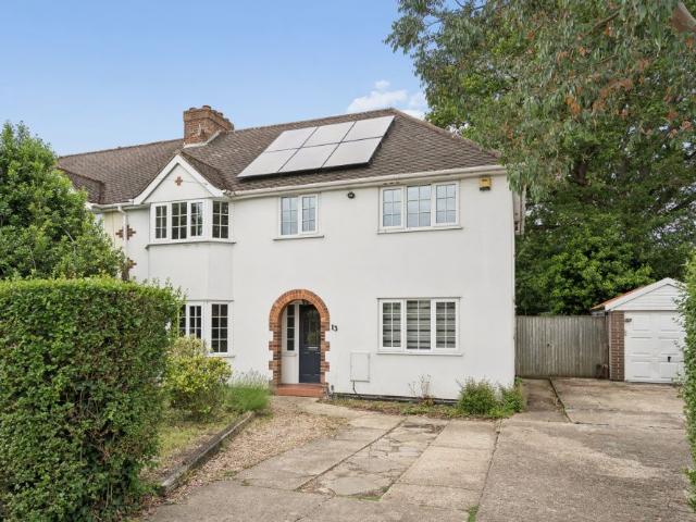 Elizabeth Way, Stoke Poges SL2, 4 bed property to rent, £3,000 pcm | PrimeLocation