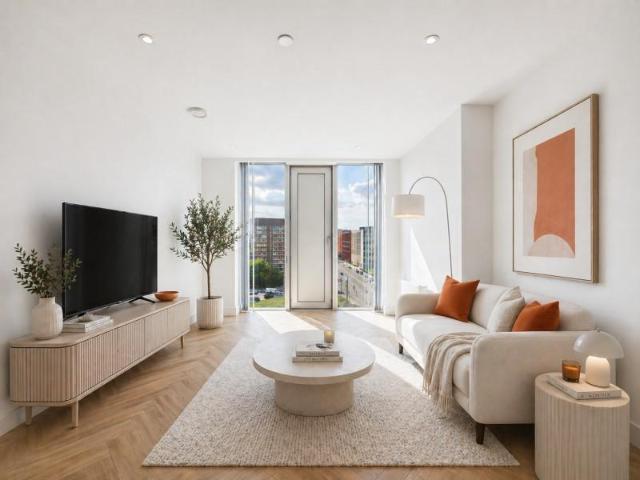 Elizabeth Tower: Manchester 2 bed apartment to rent £1,750 pcm £404 pw