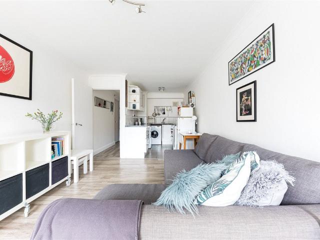 Elia Street, Angel N1, 1 bed flat to rent, £2,750 pcm | PrimeLocation