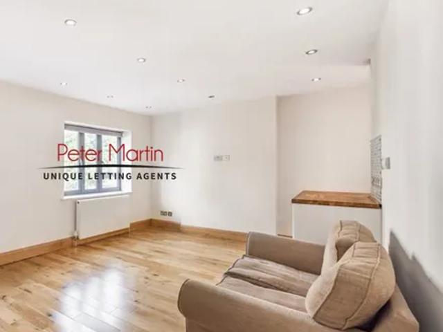 Elias Dry Cleaners Hampstead, 1 Heath Passage, London, NW11 7HA, United Kingdom | 1 bed apartment for rent #167384068 | Rentberry